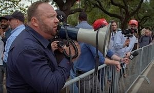 HBO's 'After Truth' Perfectly Captures Why Journalism is Dying ...