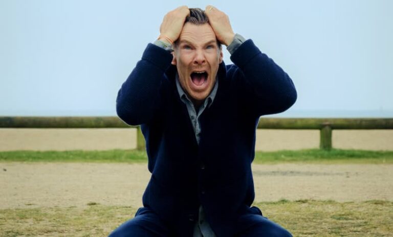 Cumberbatch, Colman Make 'The Roses' Riveting